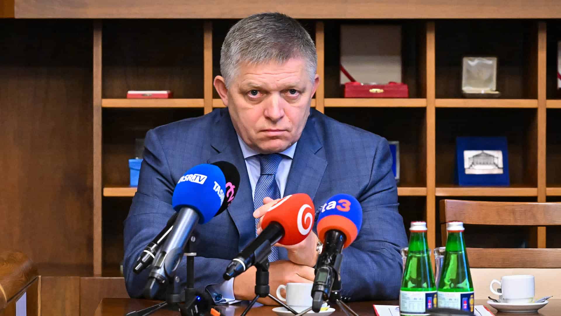 Kremeľ oceňuje že Slovensko už nebude Ukrajine dodávať zbrane - Emefka ...