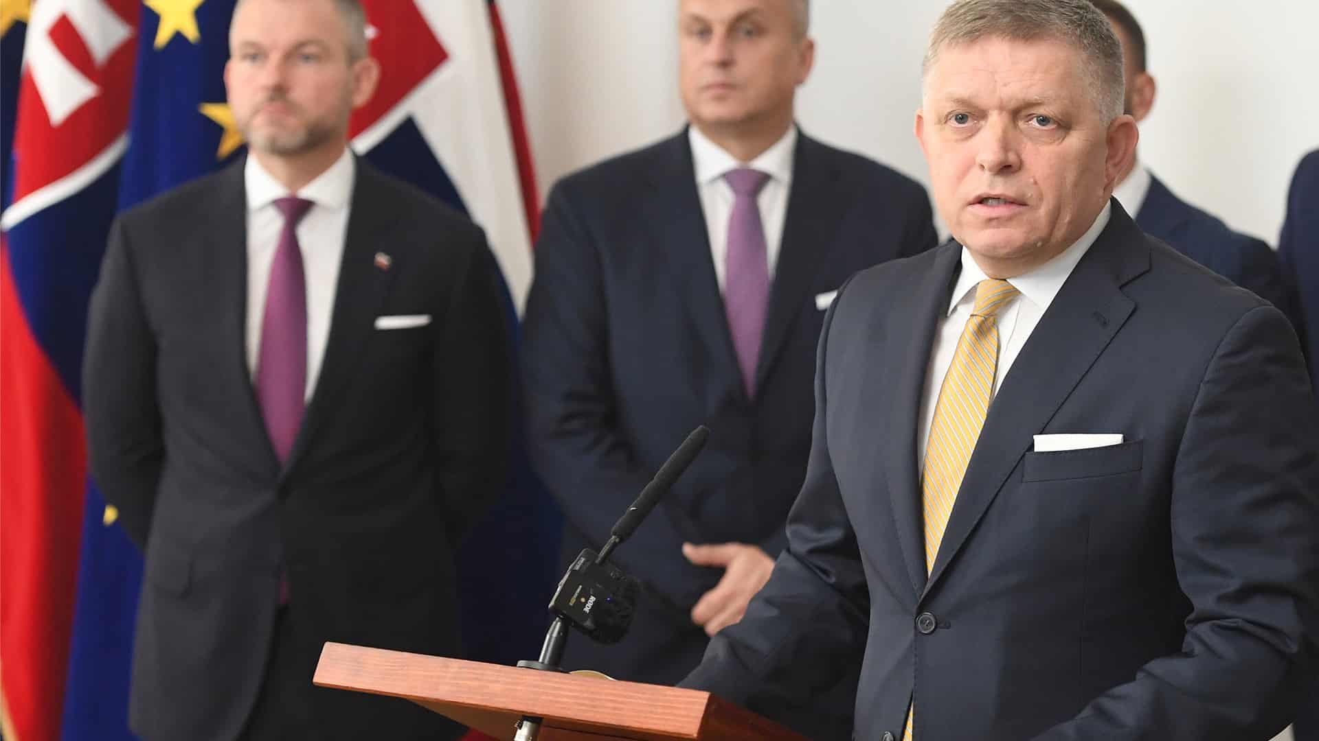 Fico zverejnil prerozdelenie ministerstiev - Emefka Daily