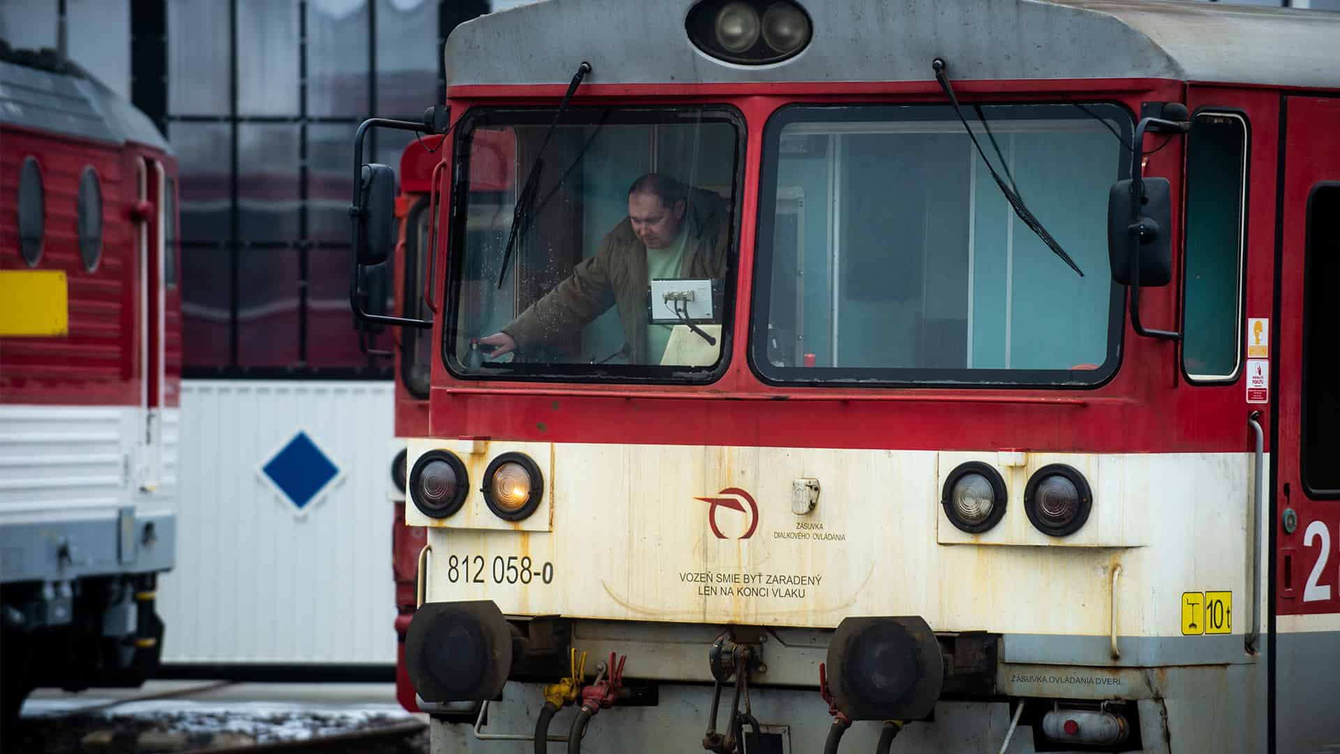 Najčastejšie polícia vo vlakoch rieši konflikty medzi cestujúcimi - Emefka Daily
